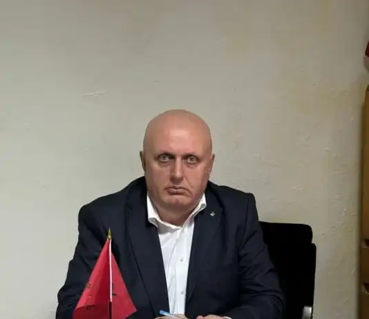 Historia dhe simbolika e flamurit kuq e zi dhe Flamuri I Kosovës ...